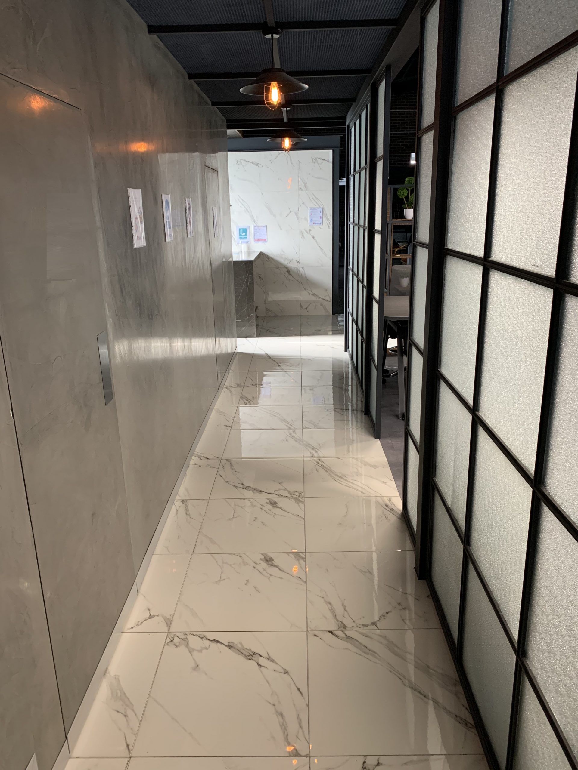 Piso Falso – besco